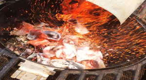 Smokinlicious® Smoking Wood TipsGRILL-BUILDING THE PERFECT COOKING FIRE ...